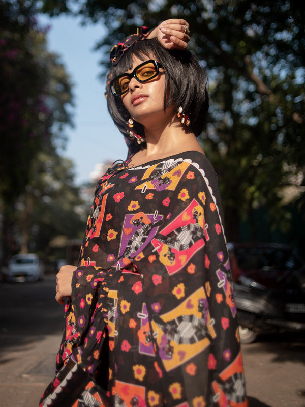 Lightweight Cotton Printed Saree In Black|Queen Of Taash|Suta