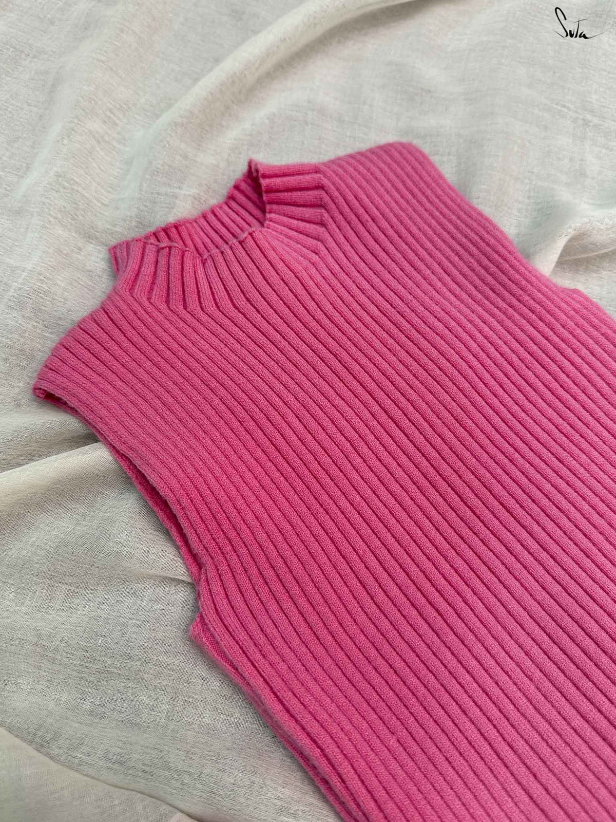 Knitted Cotton Sleeveless Pink Top Blouse|Plush Candy|Suta
