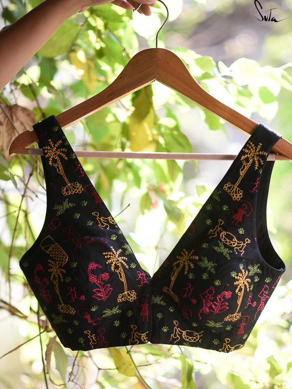 Embroidery V Neck Sleeveless Blouse In Black|Masakali|Suta