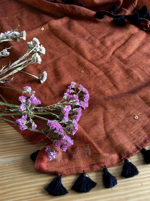 Mul Cotton Rust Brown Saree With Sequins|Rust E Chumki|Suta