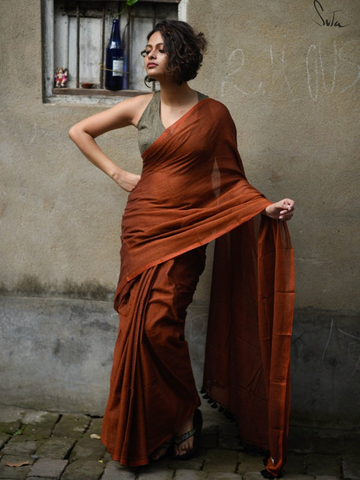 Soft Mulmul Cotton Rust Colour Saree With Tassels|Rustic|Suta