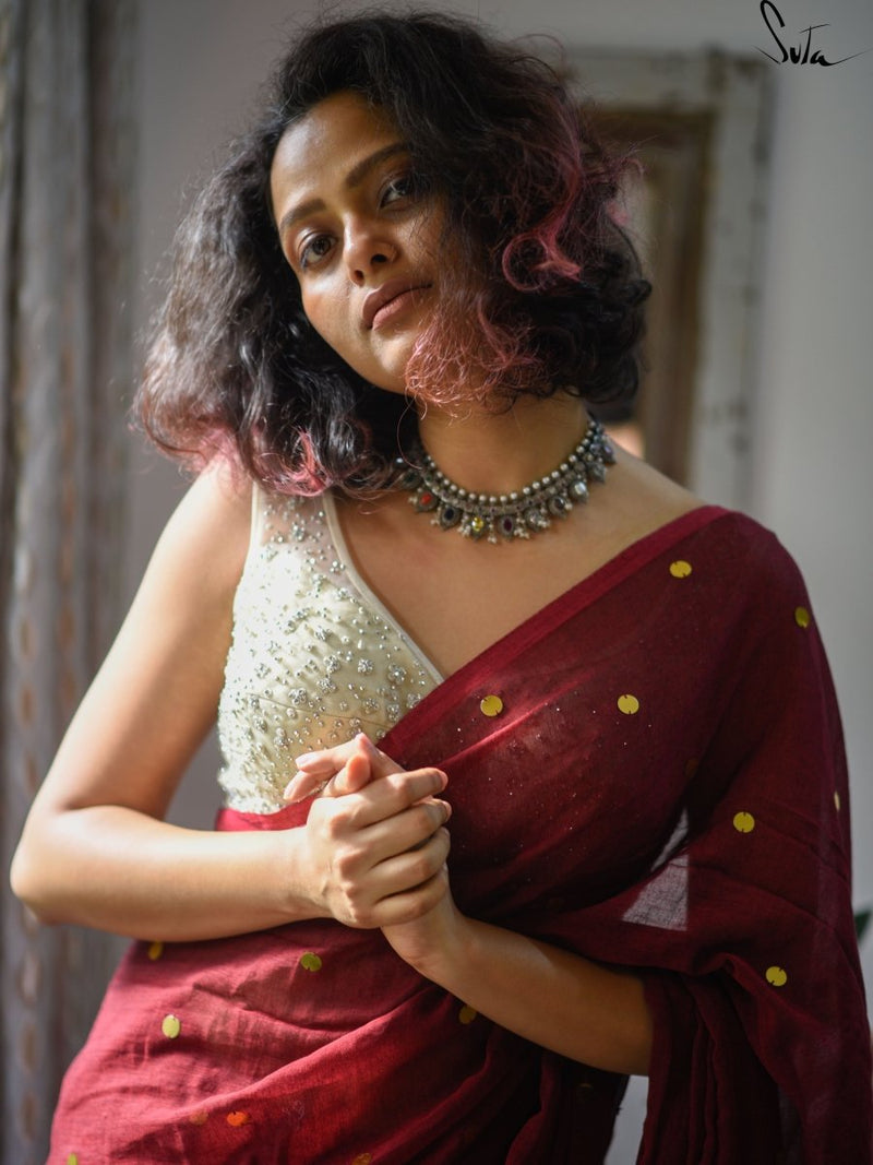 Mulmul Cotton Maroon Saree With Sequins|Thirsty Star|Suta