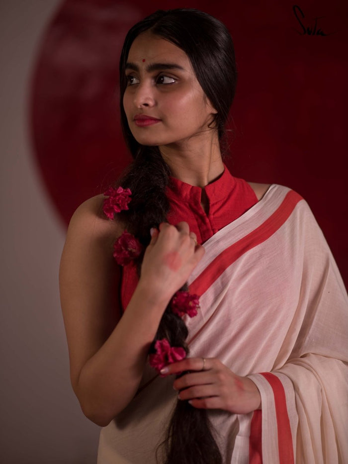 Laal Paar White Saree For Durga Pujo|Pujor Gondho Esheche|Suta