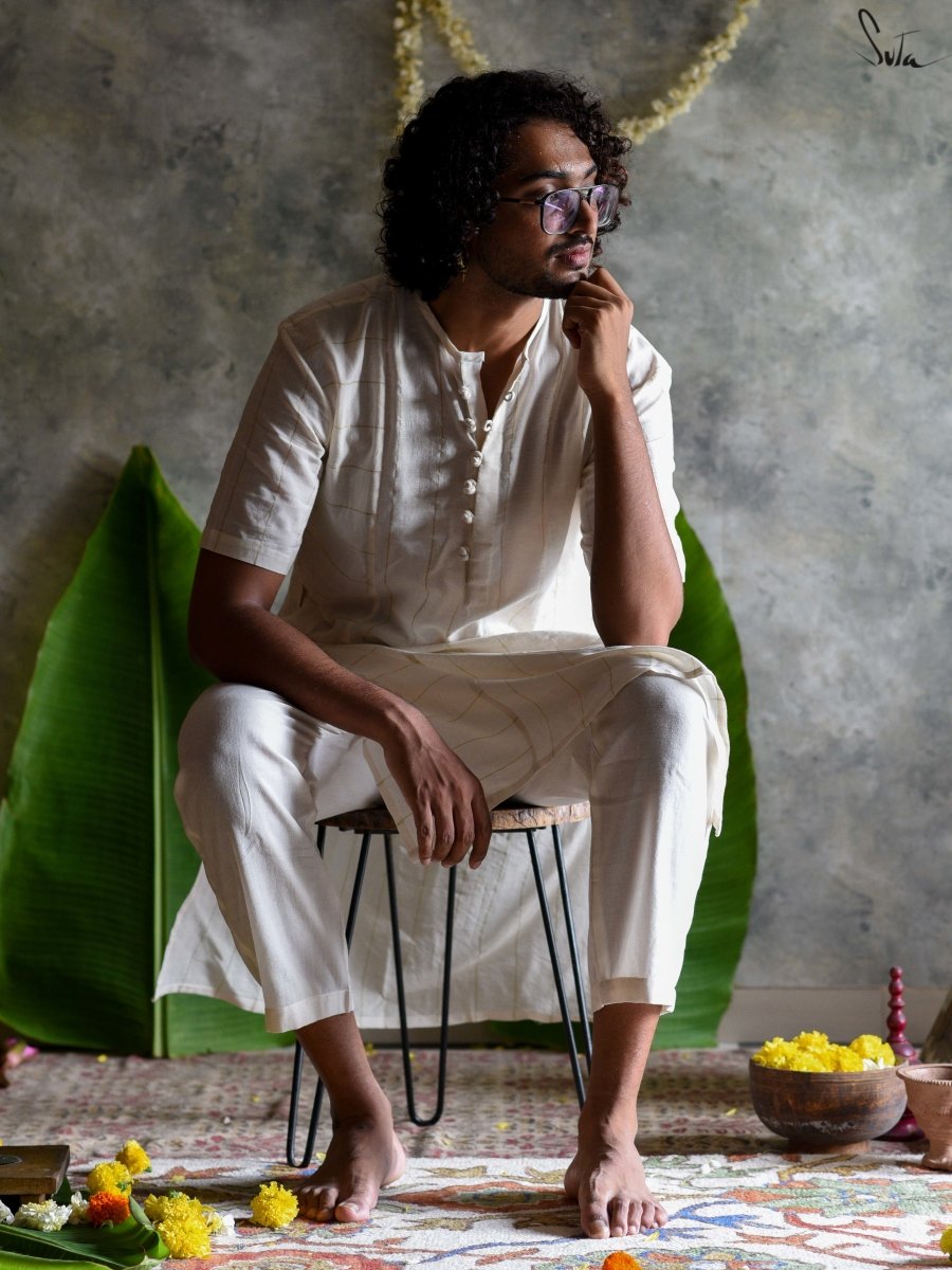 Half Sleeve Mul Cotton White Kurta For Men|Sondesh|Suta