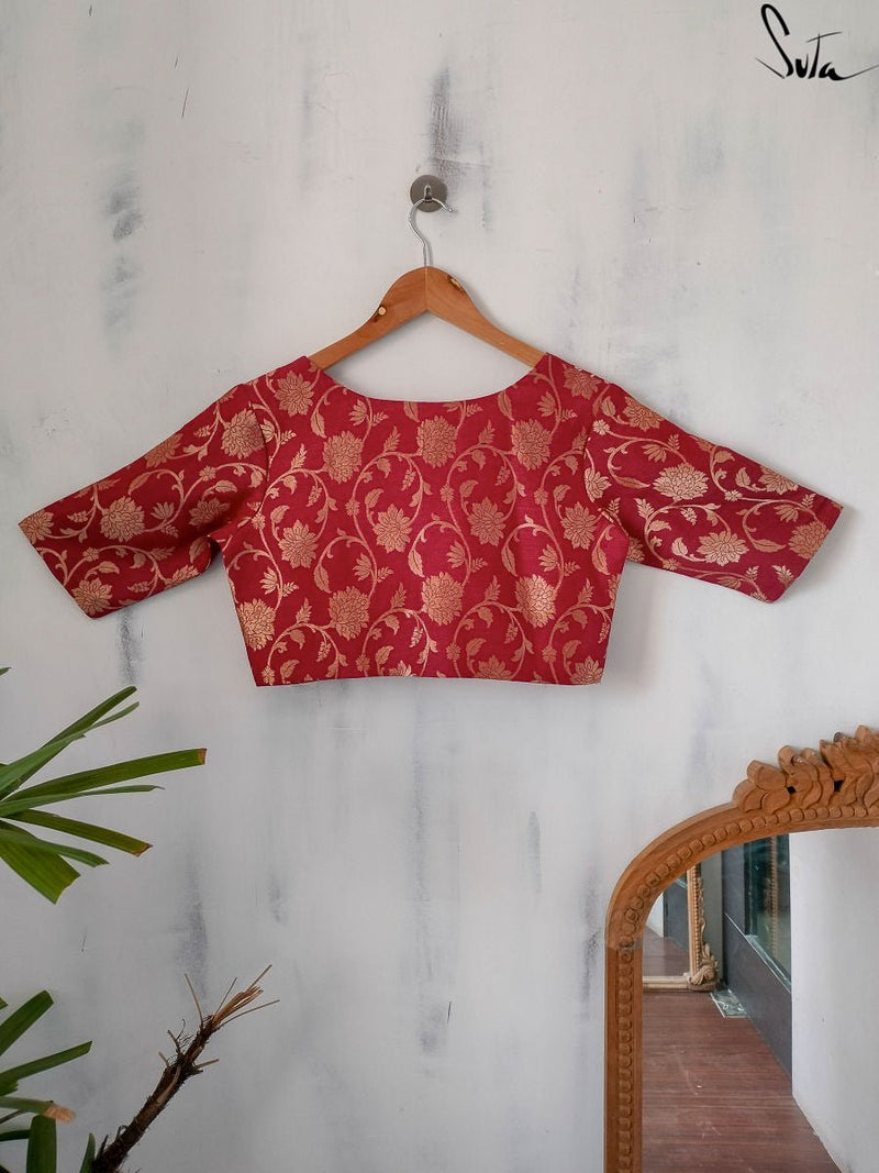 Surkh kamal – suta